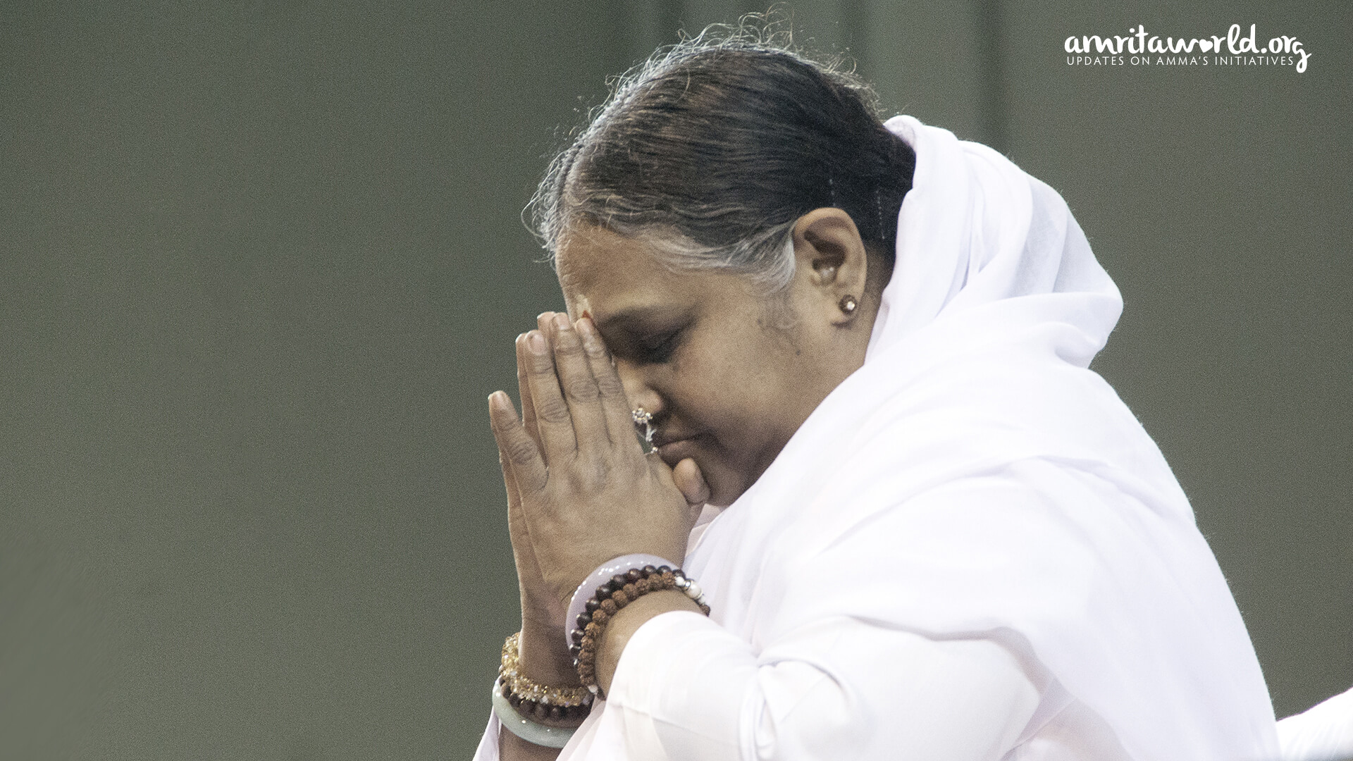 Amma - Mata Amritanandamayi
